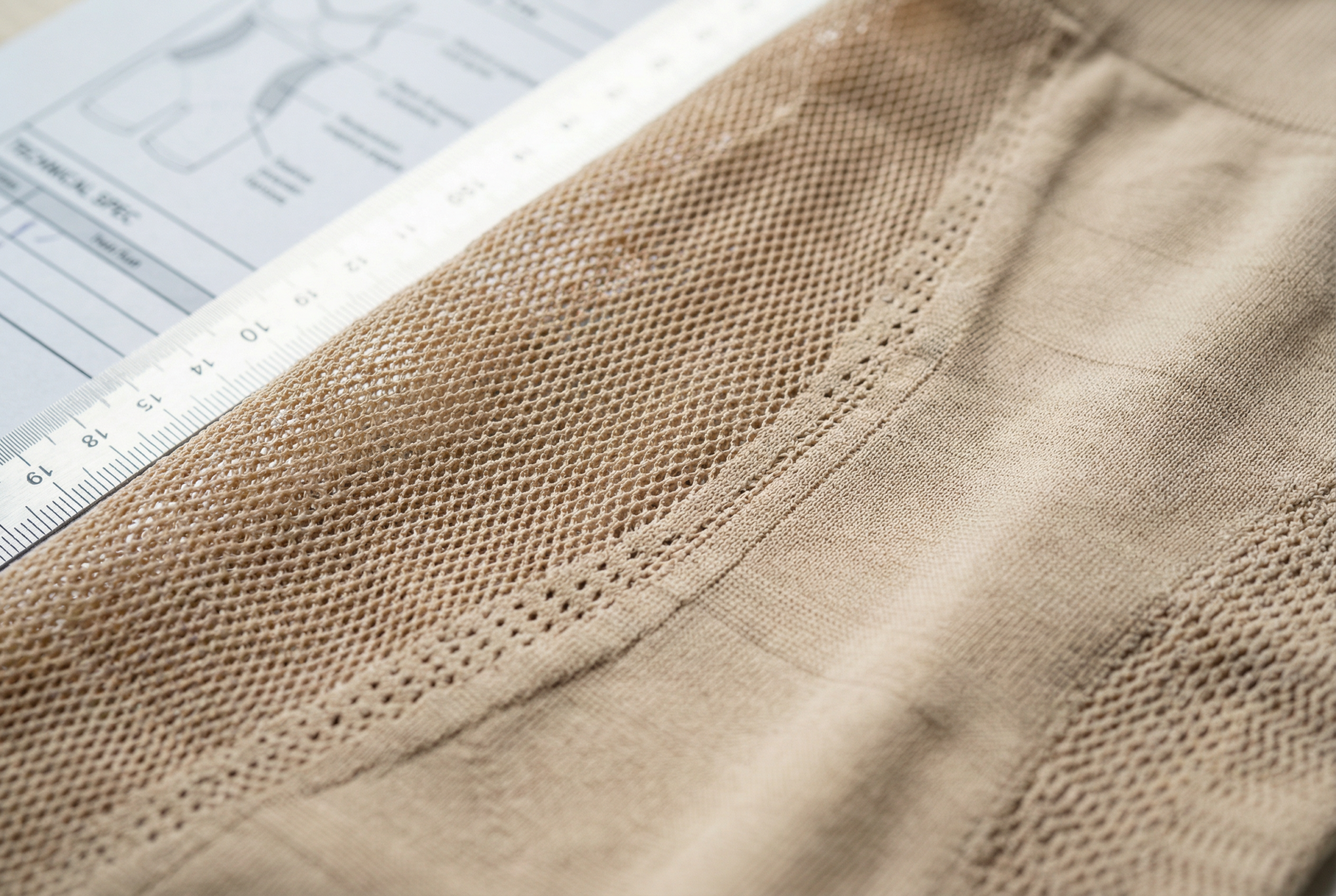 Custom Back Support Control Shapewear for Germany